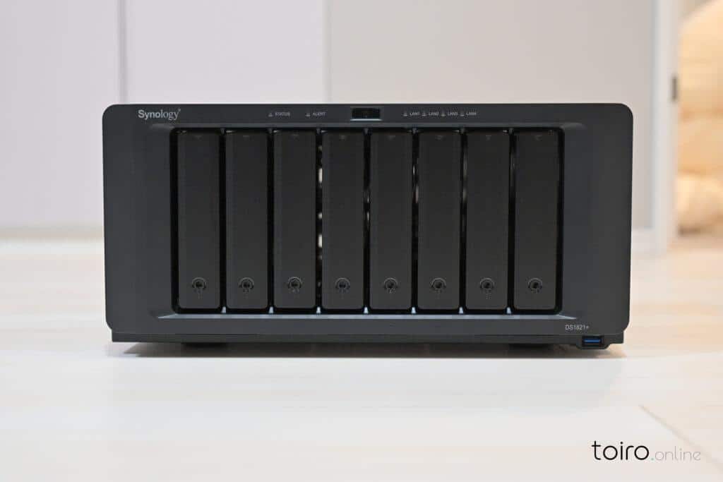SynologyのNAS「DS1821+」導入！データ容量や利用条件を気にせずに安全管理するための環境を構築する - toiro.online